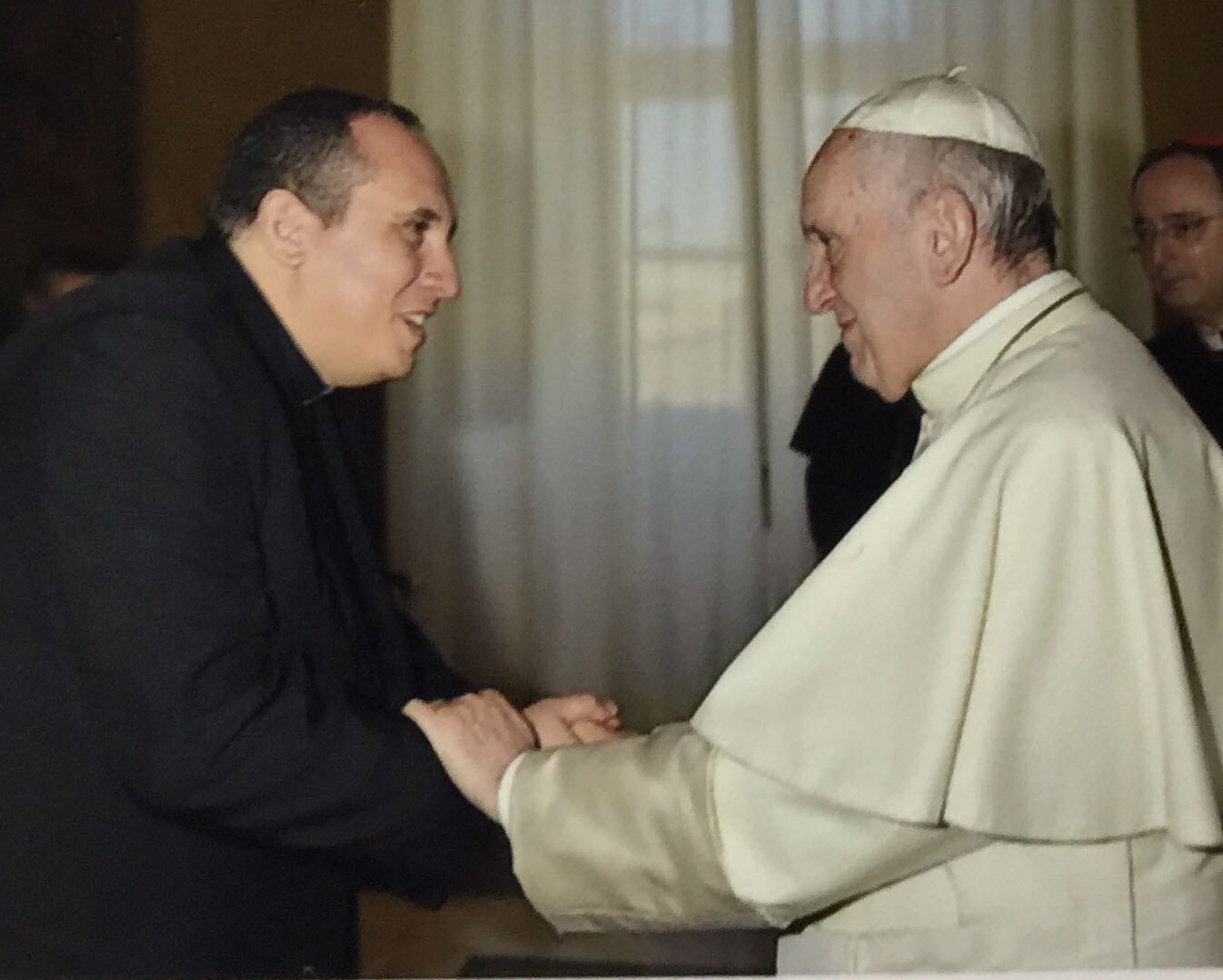 Padre da Diocese se encontrou com Papa na manhã deste sábado, 21 ... Padre da Diocese se encontrou com Papa na manhã deste sábado, 21 ...